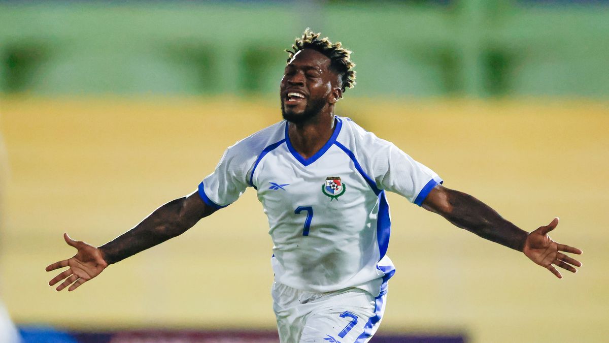 Selección de Panamá: Panamá sale con un cambio vs Guatemala