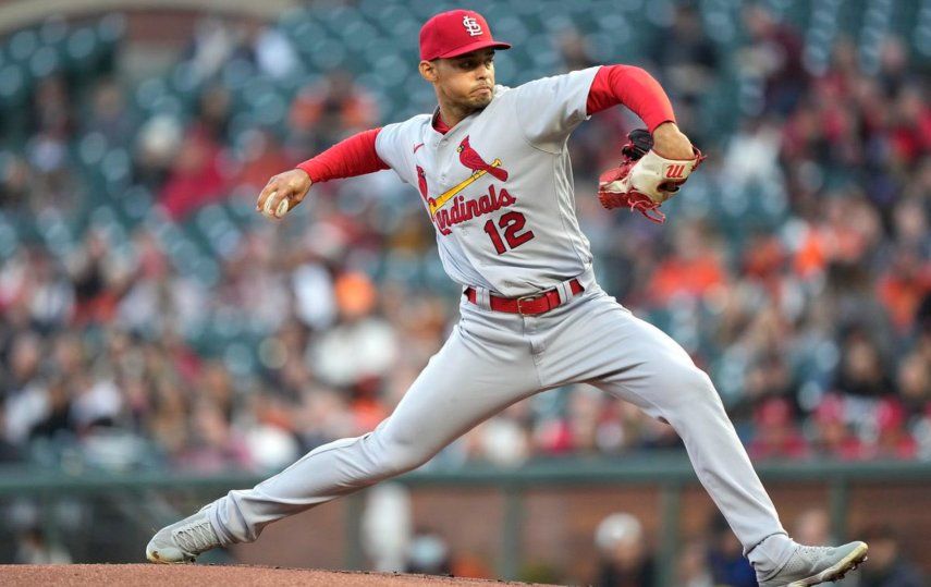 MLB: Jordan Hicks alcanza las 104 millas en pretemporada