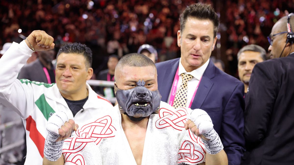 ¿Cuál es el récord de El Pitbull Isaac Cruz?